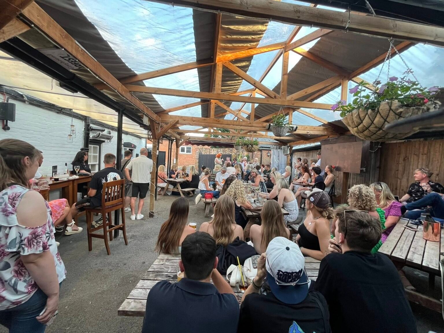 The Greyhound, Overton